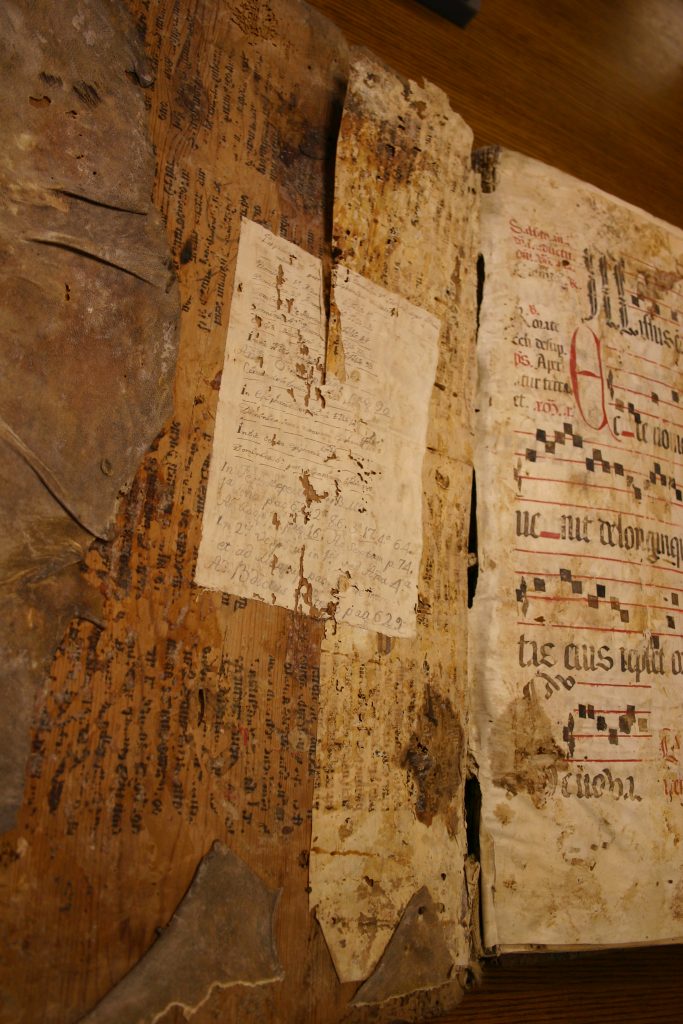 Spanish Antiphonal Manuscript (Pre-1650 MS 209) – Rare Book and ...